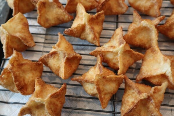 Restaurant Style Crab Rangoon - Cooking With The Catrons